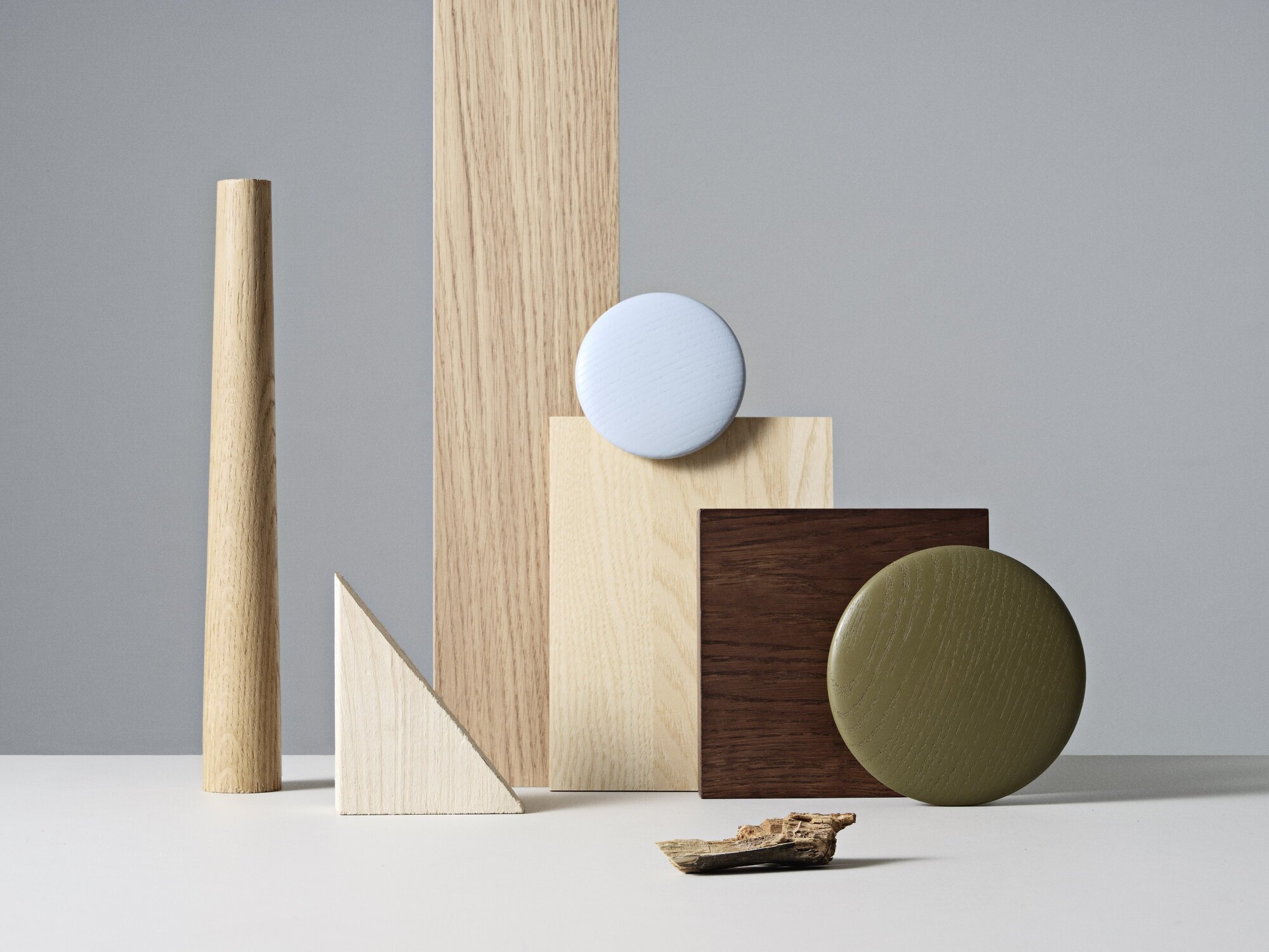 Muuto Dots Wood coat hook, light blue | Finnish Design Shop