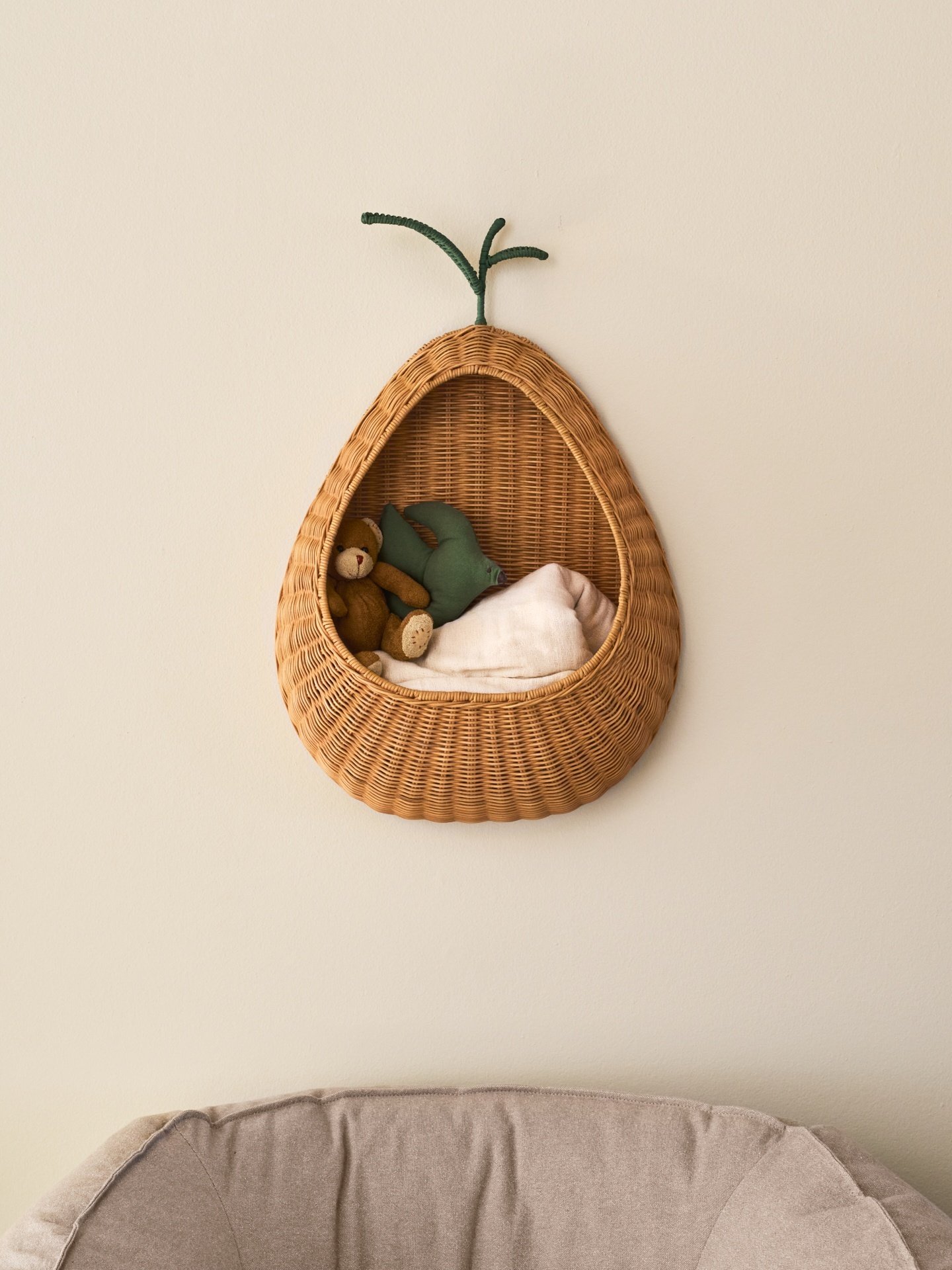 Ferm Living Pear braided wall pocket, natural | Finnish Design Shop