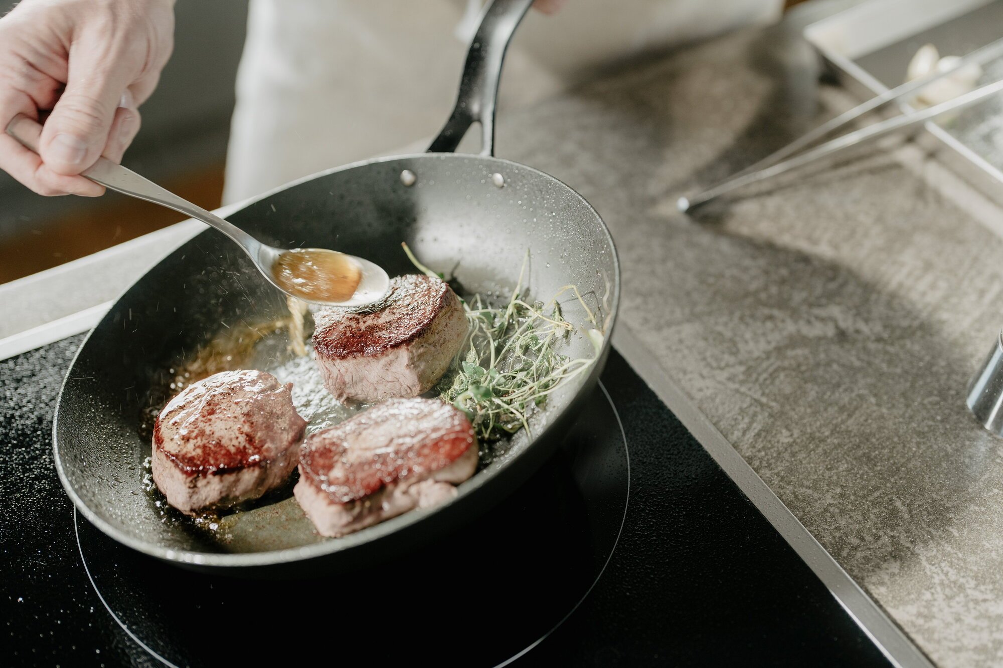 Heirol Blacksteel Pro frying pan, 28 cm | Finnish Design Shop