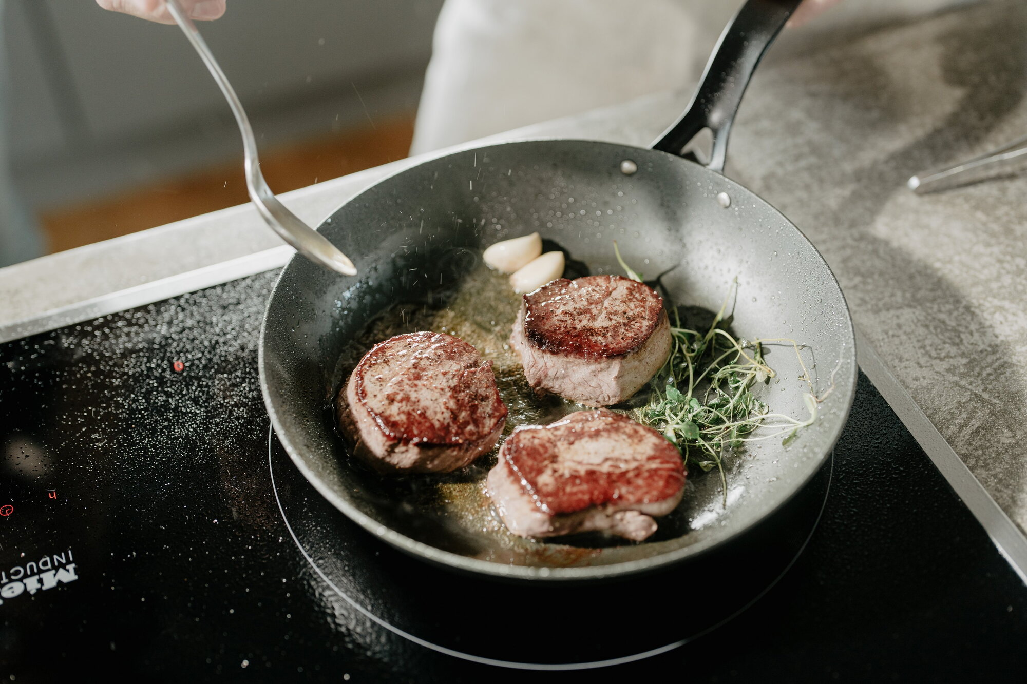 Heirol Blacksteel Pro frying pan, 28 cm | Finnish Design Shop