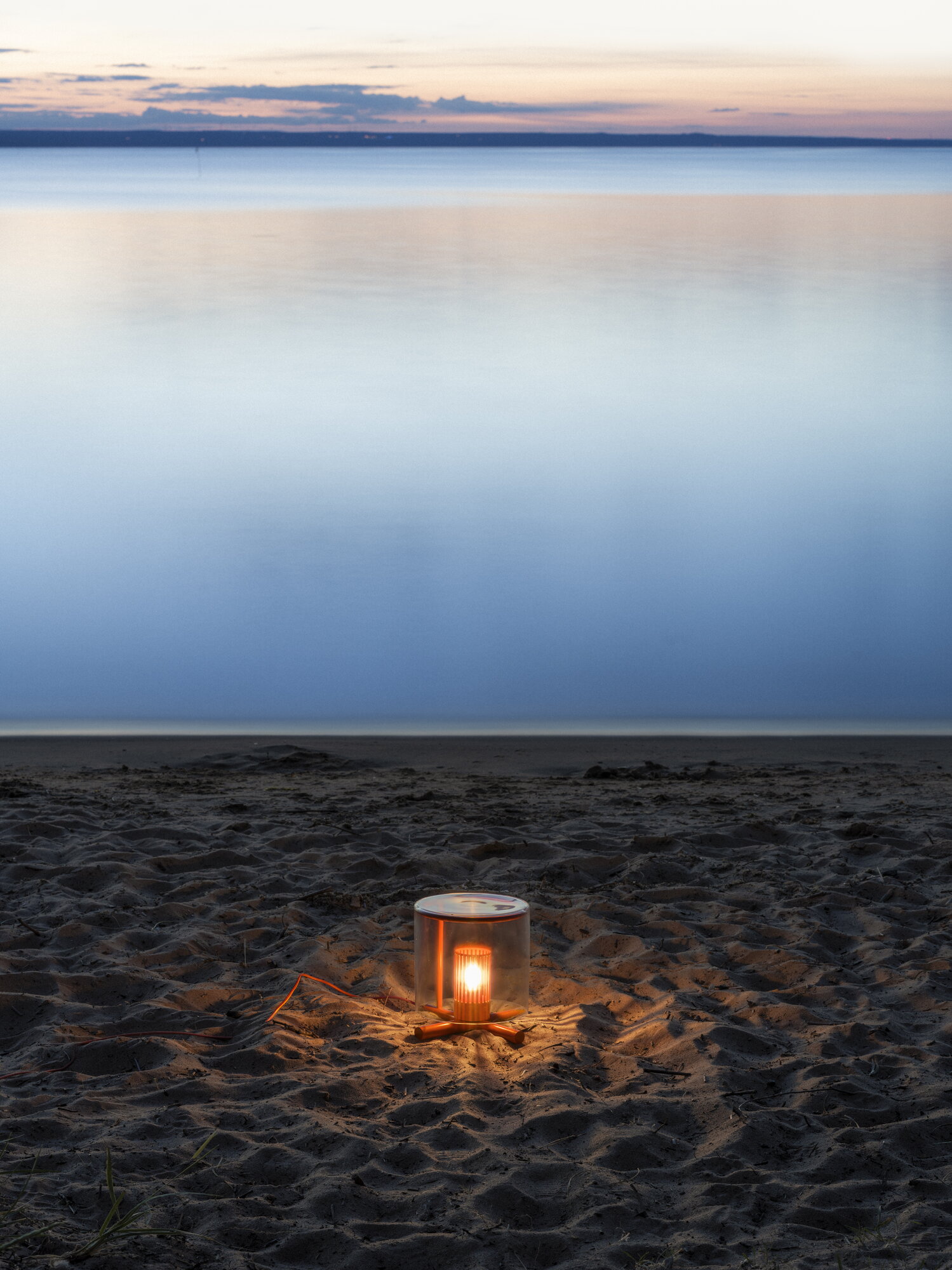 Design House Stockholm Fireplace table lamp, red | Finnish Design Shop