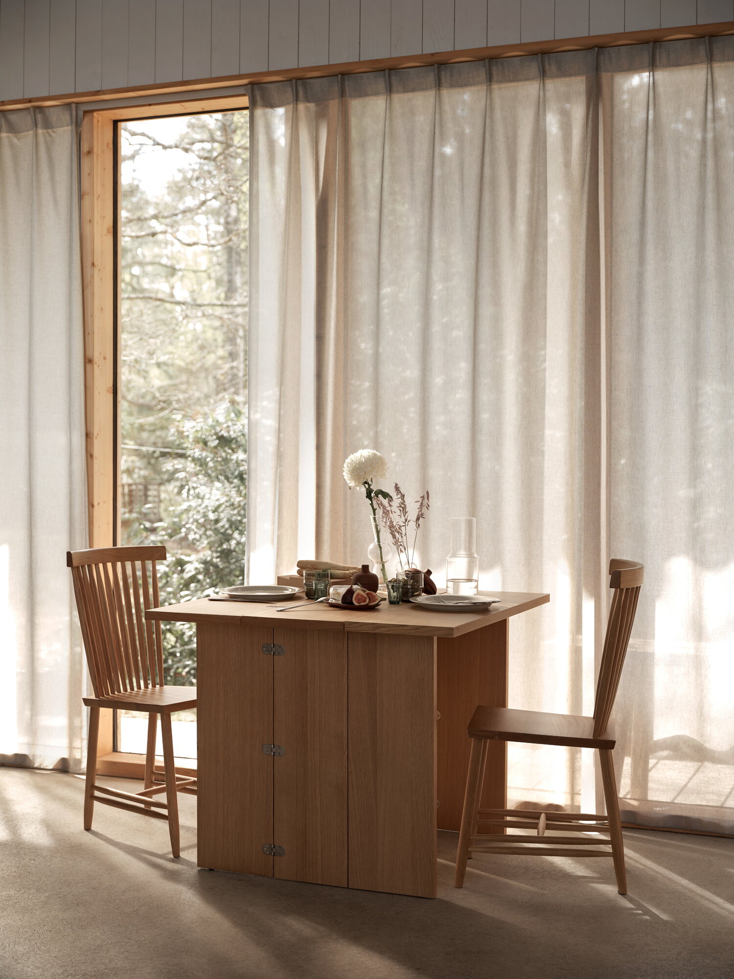 Design House Stockholm Flip table, XS, oak | Finnish Design Shop