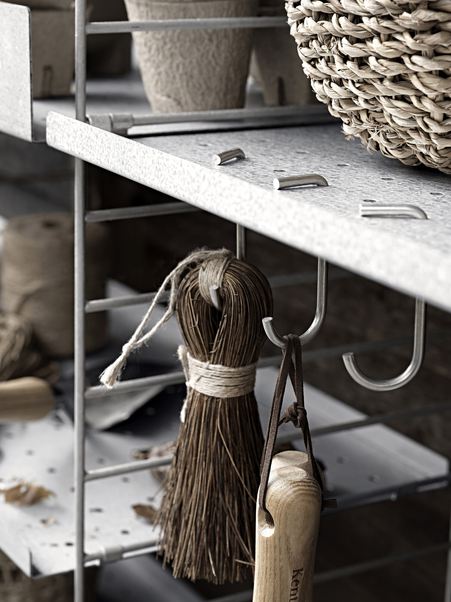 String Furniture String hooks for metal shelf, 5-pack, steel | Finnish ...