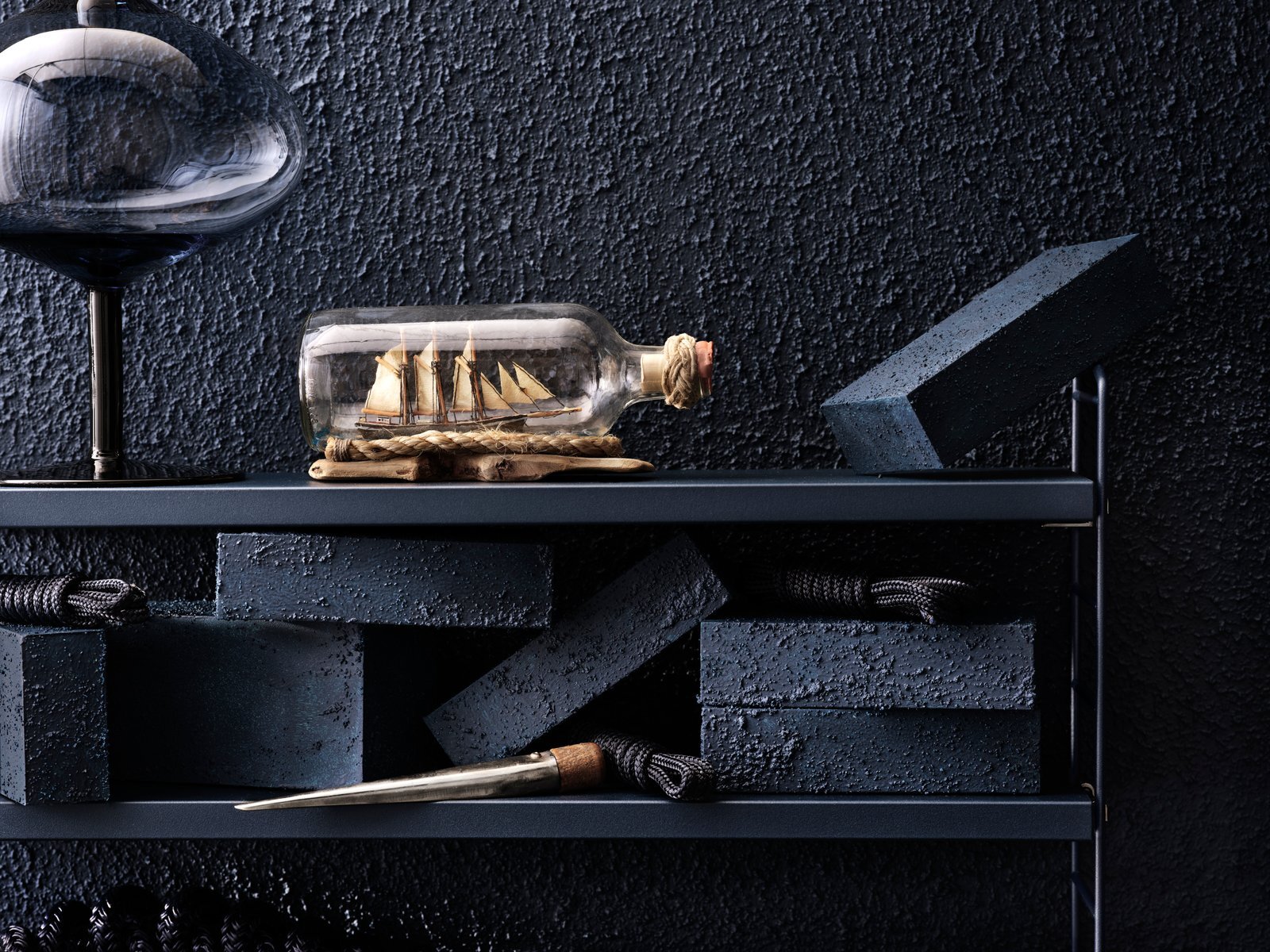 String Furniture String Pocket shelf, Nybroblå | Finnish Design Shop