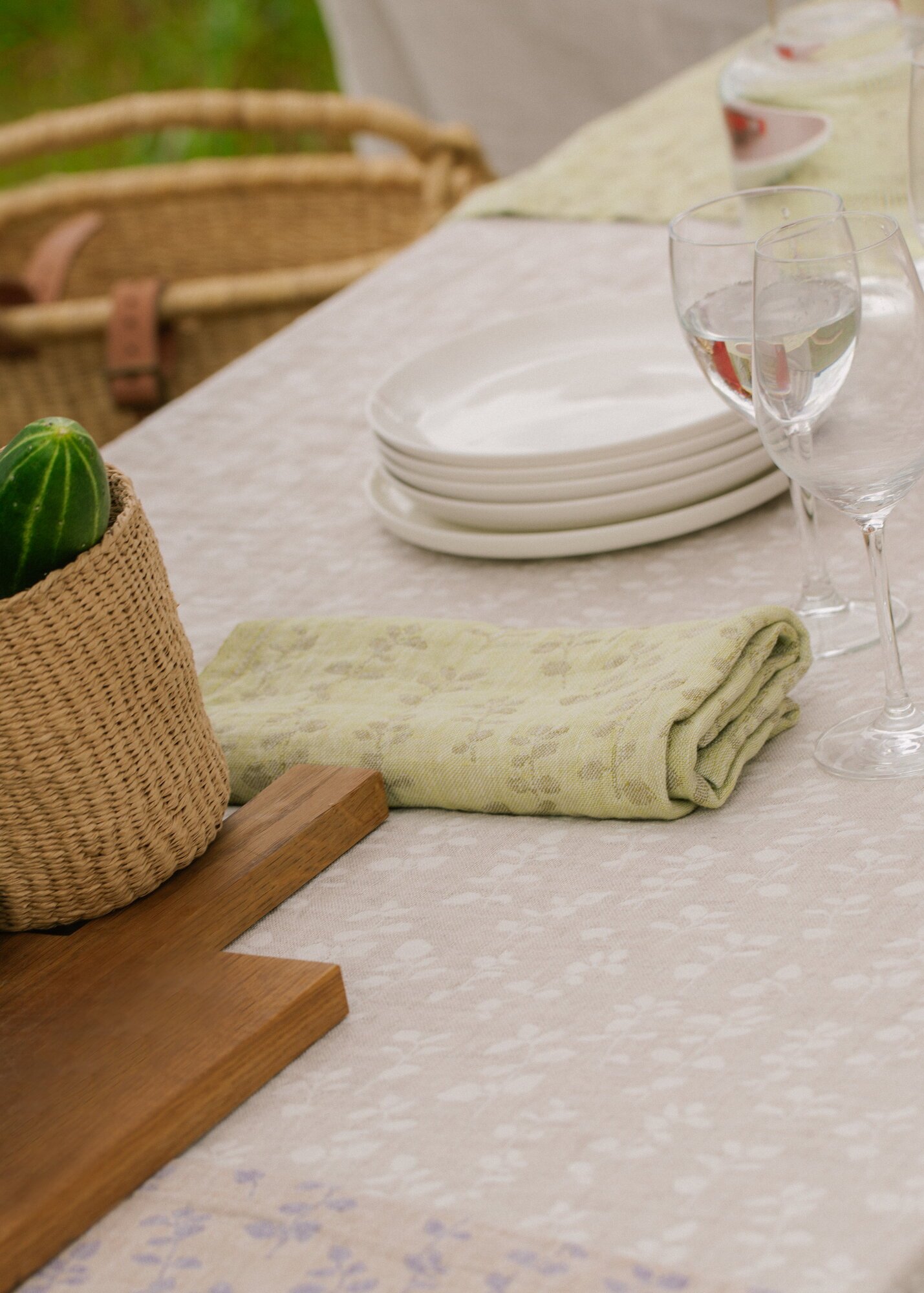 Lapuan Kankurit Meirami table cloth/throw, 145 x 260 cm, linen - white ...