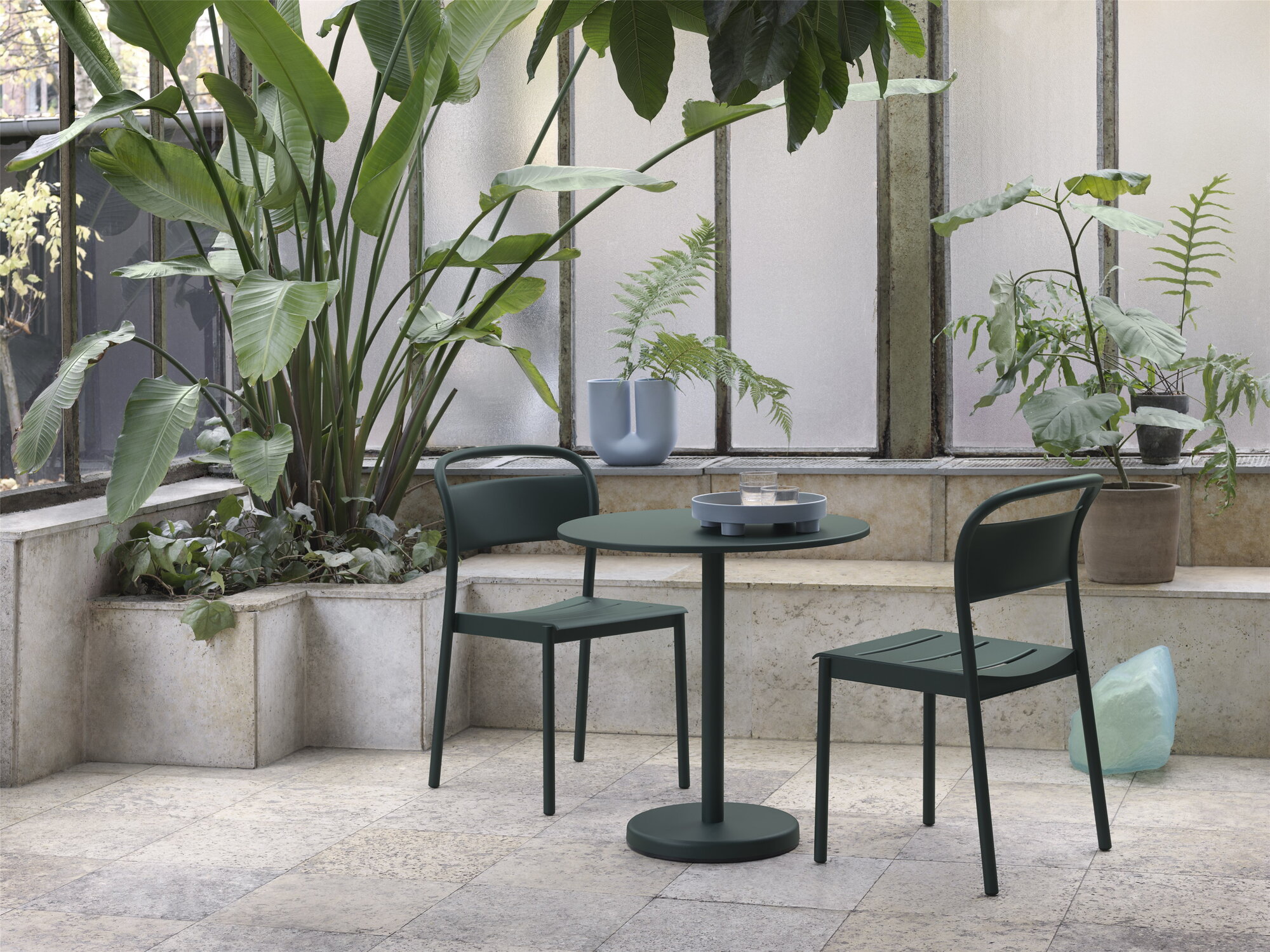 Muuto Tavolo Linear Steel Café, 70 cm, verde scuro | Finnish Design Shop