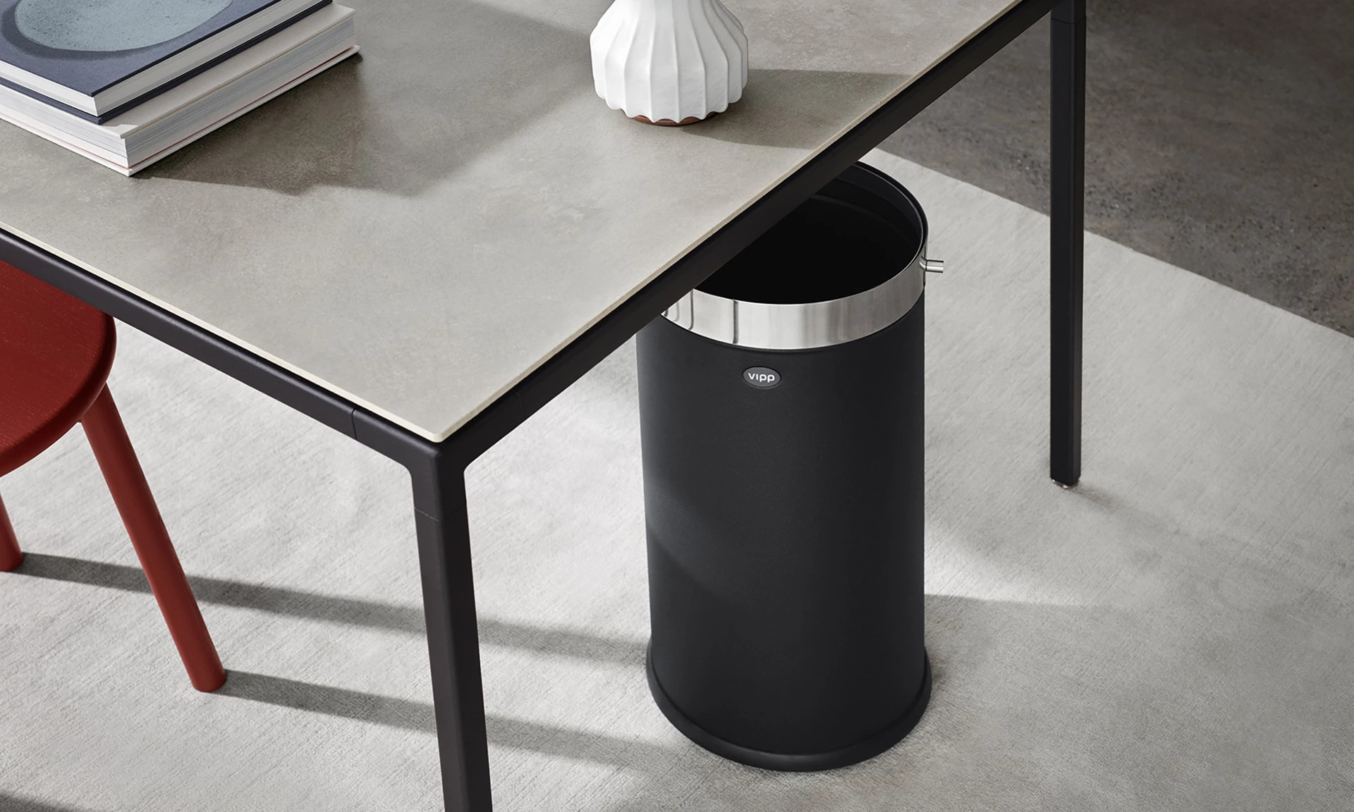 VIPP52 office bin, black | Finnish Design Shop