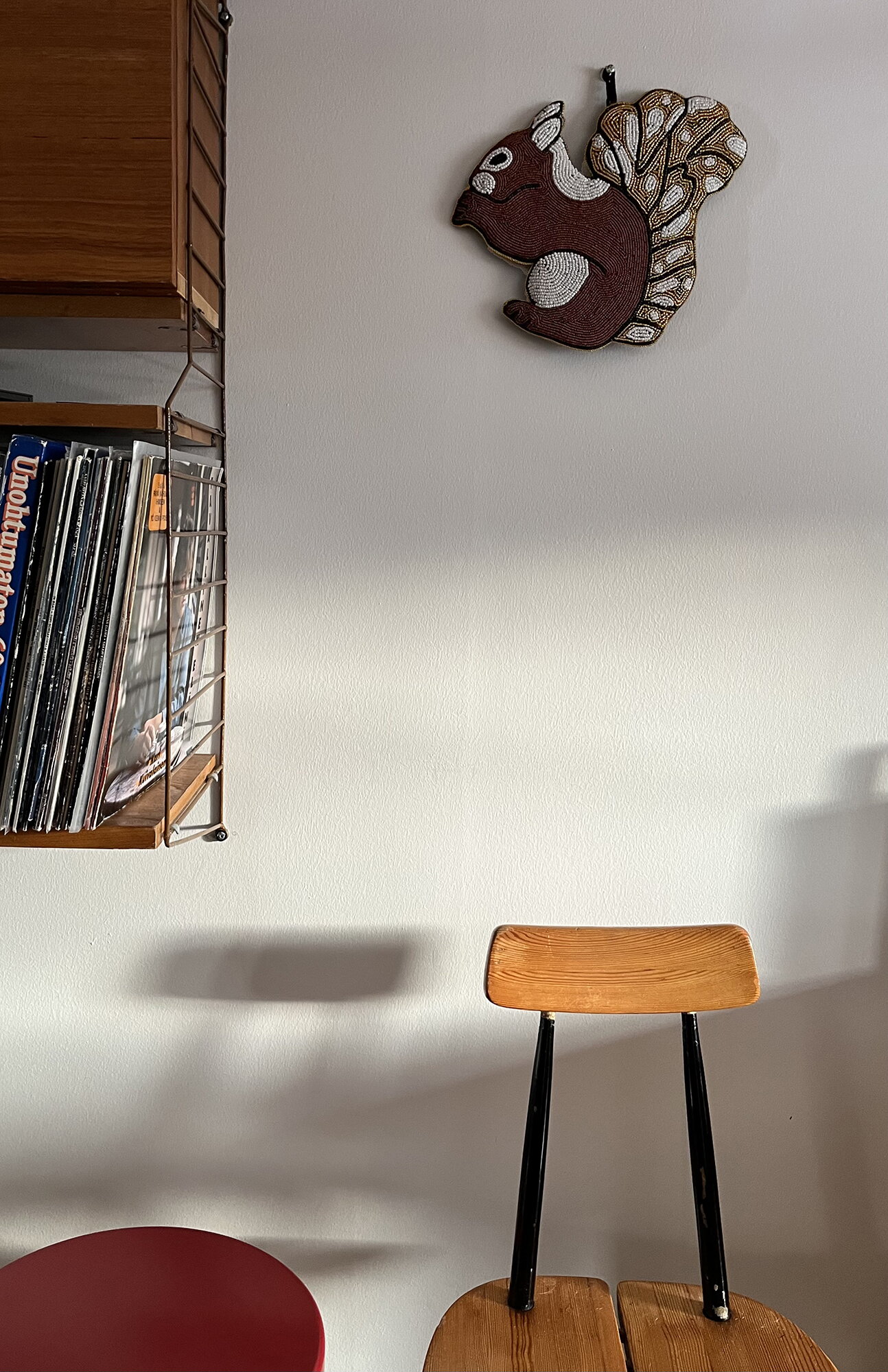 MUM's Squirrel wall art, 25 x 28 cm | Finnish Design Shop