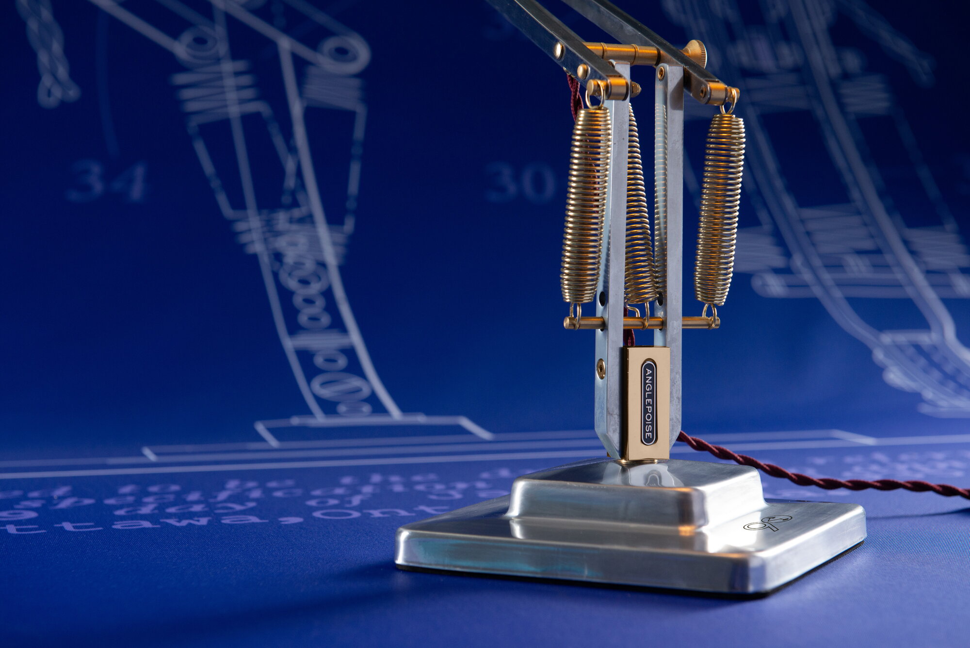 Anglepoise Original 1227 desk lamp, 90 years limited edition | Finnish ...