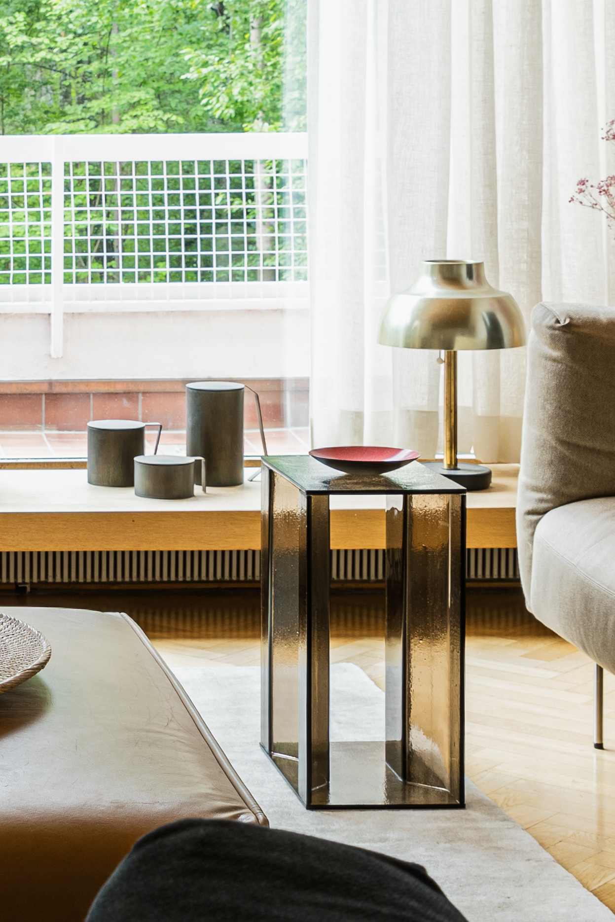 Nikari Table d'appoint Paletto, 32 x 45 cm, bronze | Finnish Design Shop