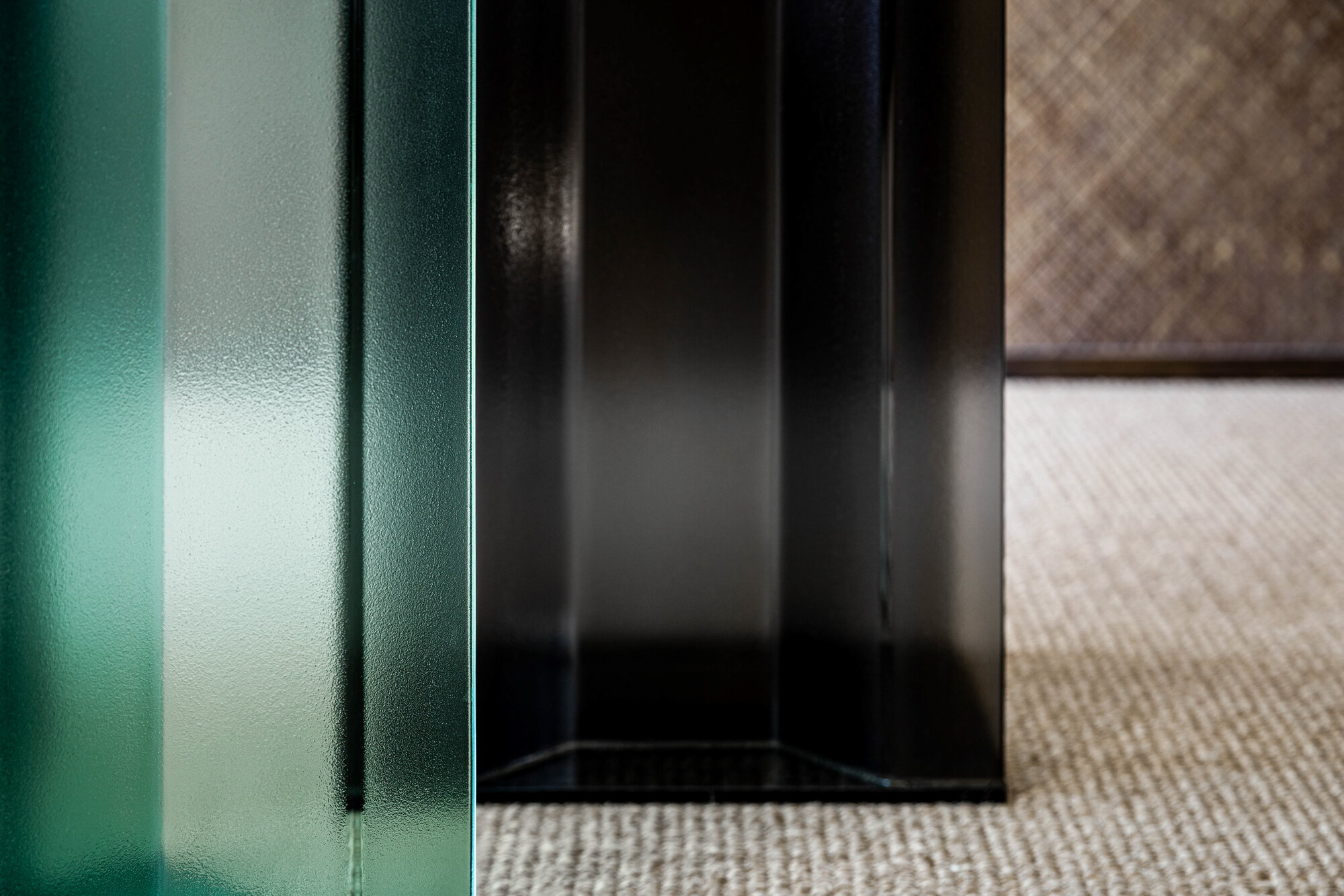 Nikari Paletto side table, 32 x 45 cm, grey | Finnish Design Shop