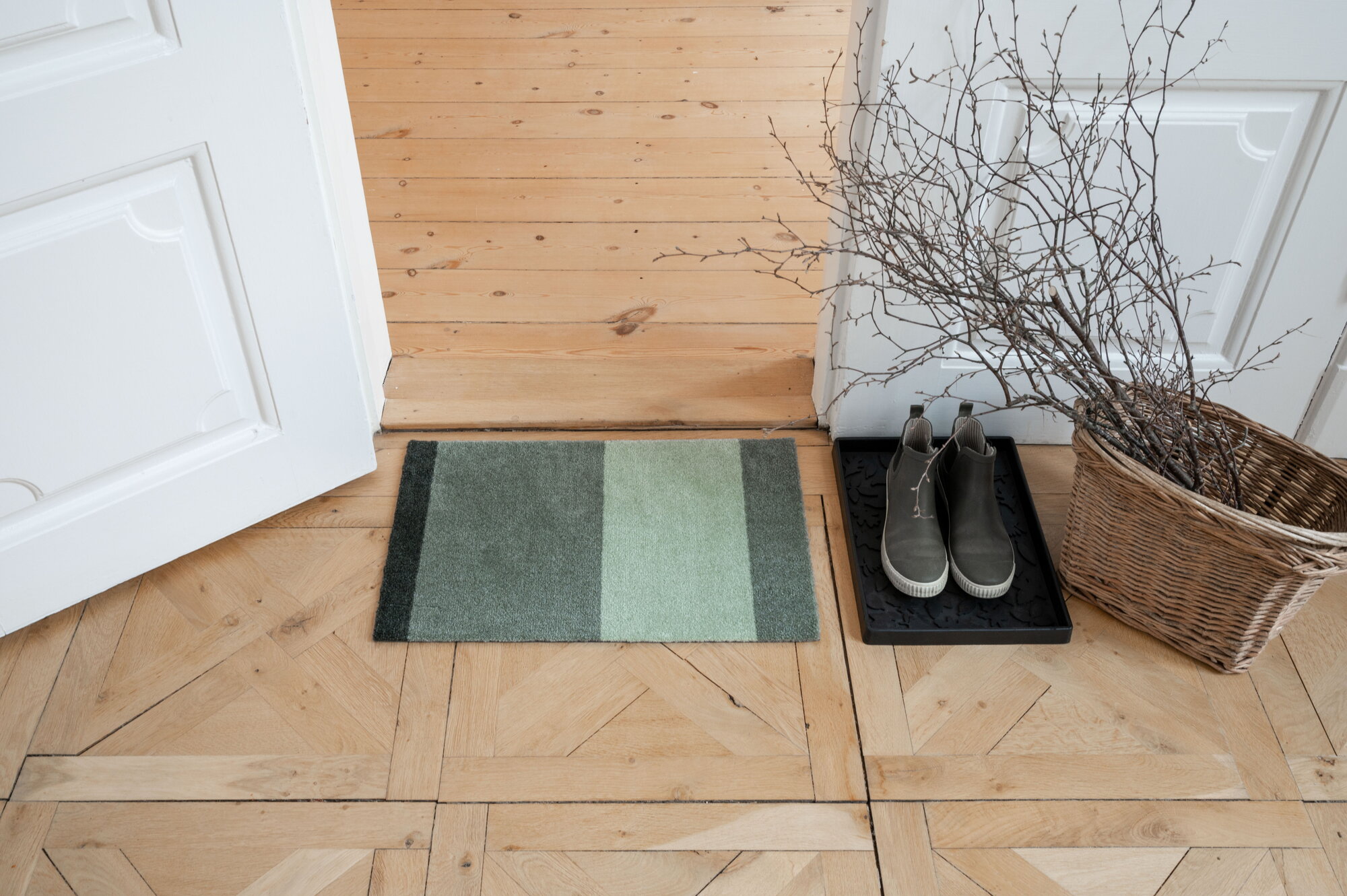 Tica Copenhagen Stripes horizontal rug, 40 x 60 cm, green | Finnish ...