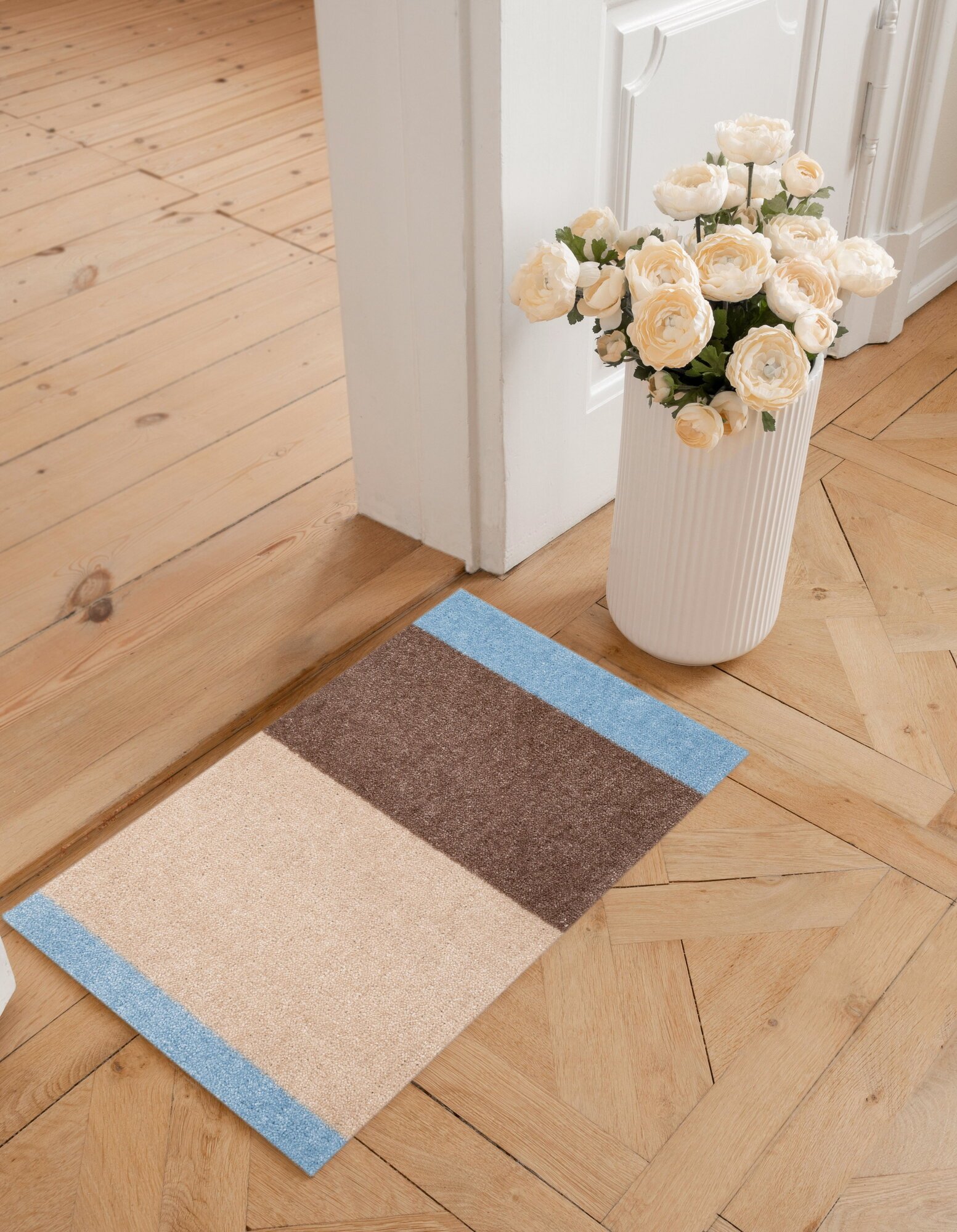 Tica Copenhagen Stripes horizontal rug, 40 x 60 cm, blue - sand - ivory | Finnish Design Shop