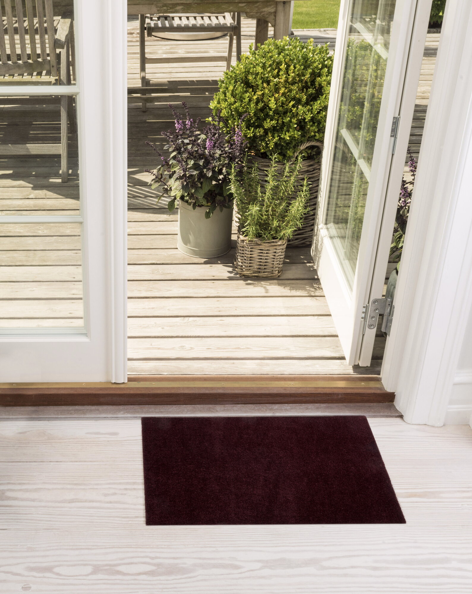 Tica Copenhagen Uni color rug, 40 x 60 cm, bordeaux | Finnish Design Shop