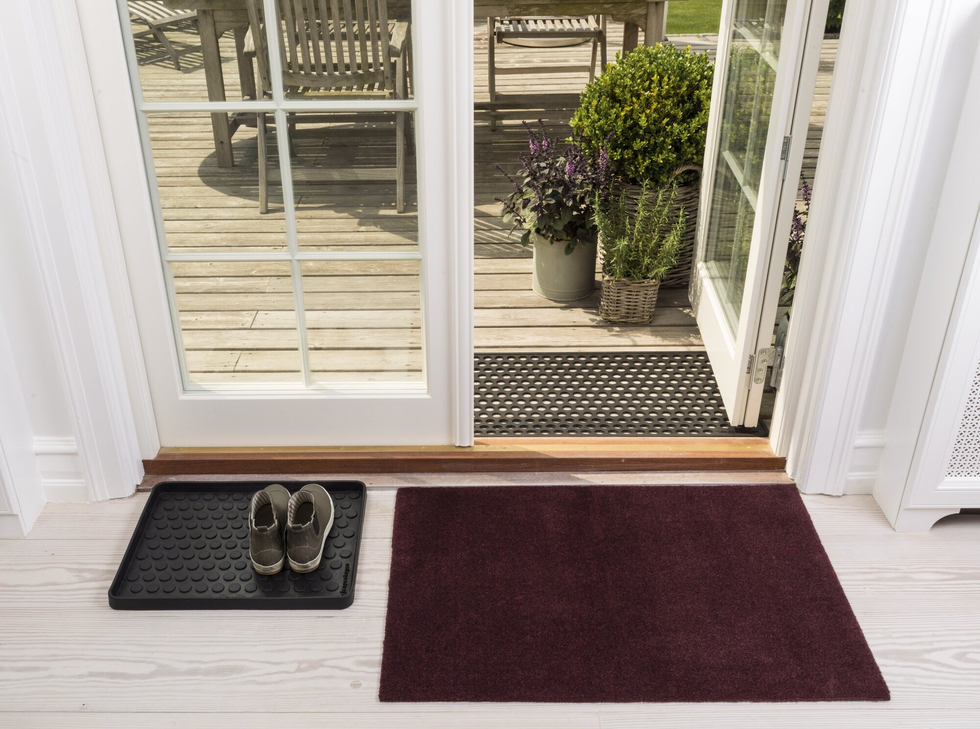 Tica Copenhagen Uni color rug, 60 x 90 cm, bordeaux | Finnish Design Shop