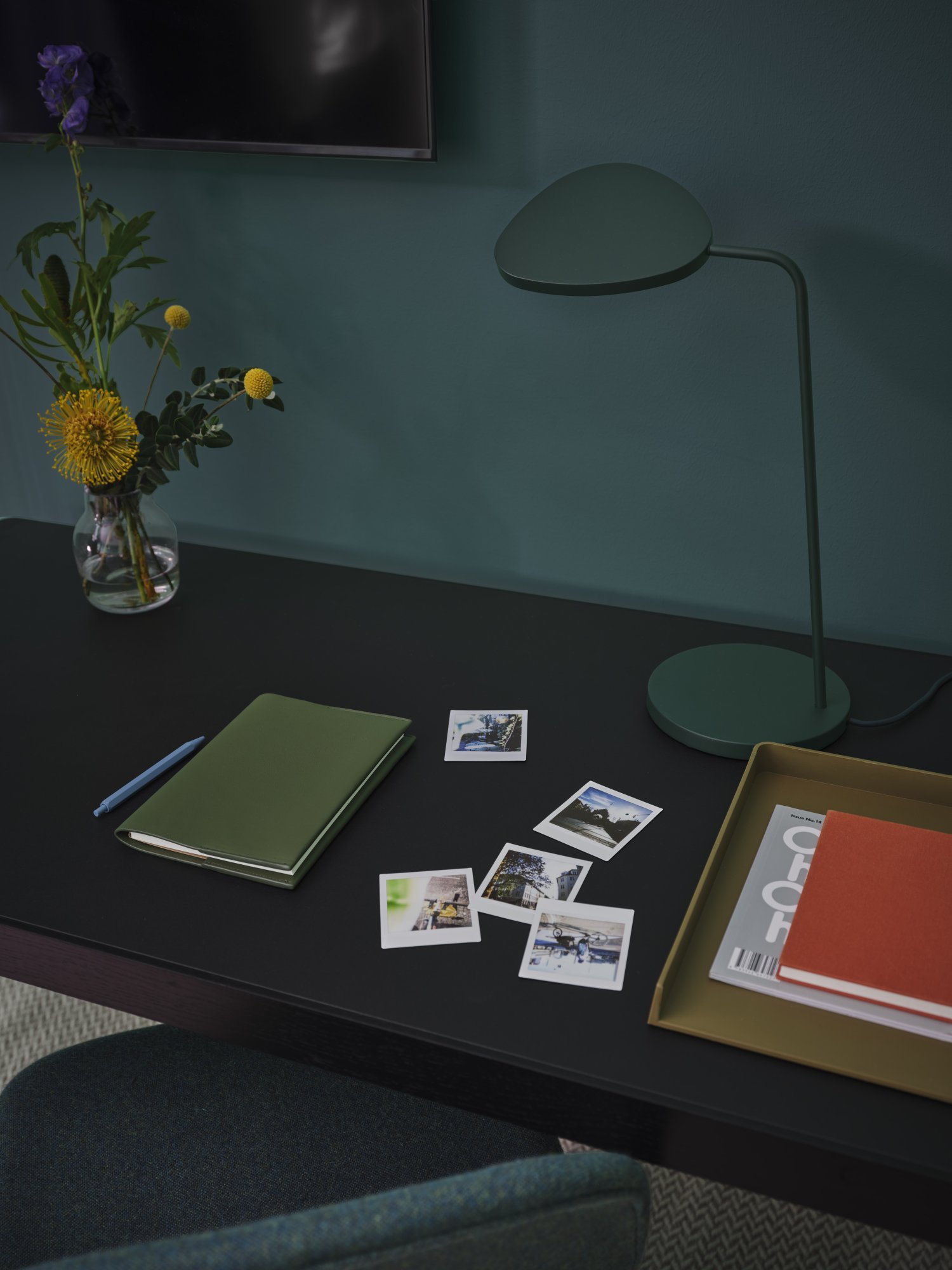 Muuto Arrange Desktop Series configuration 2, l. blue-grey-brown green ...