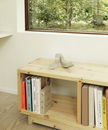 Normann Copenhagen Crooked One candlestick, warm grey | Finnish Design Shop