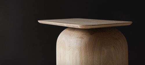 Nikari April table, medium, oak | Finnish Design Shop