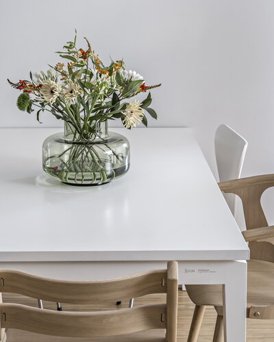 Marimekko Urna vase, olive | Finnish Design Shop