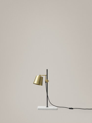 Karakter Lab Light table lamp, black - brass | Finnish Design Shop