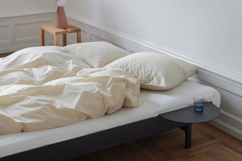 Moebe Bed, 90-180 cm, black | Finnish Design Shop