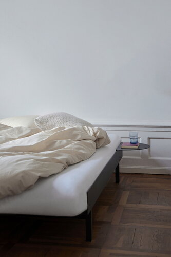 Moebe Bed, 90-180 cm, black | Finnish Design Shop