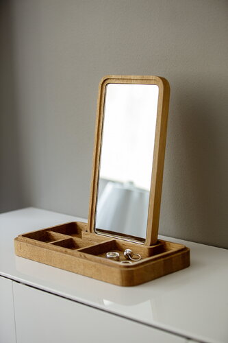 Spring Copenhagen Mirror Box, oak | Finnish Design Shop