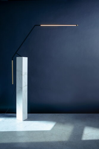 Nemo Lighting Bird table lamp, black - brass | Finnish Design Shop