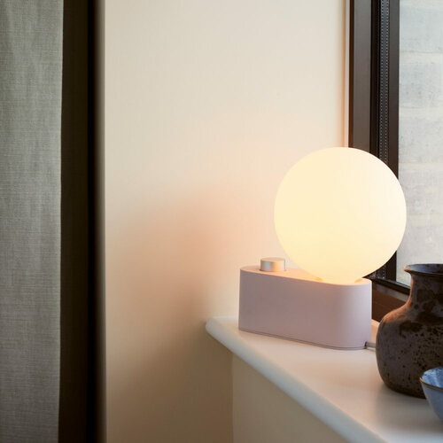 Tala Alumina table and wall lamp, blossom | Finnish Design Shop