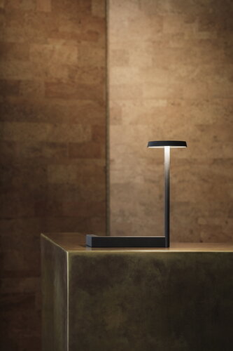 Vibia Flat 5970 table lamp, black | Finnish Design Shop