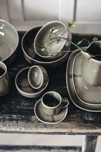 Heirol Svelte coffee cup and plate, 1,2 dl, olive | Finnish Design Shop