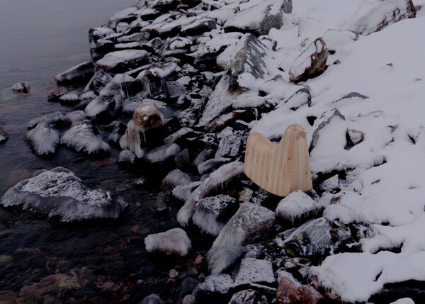 Vaarnii 014 Norppa keinutuoli, mänty | Finnish Design Shop