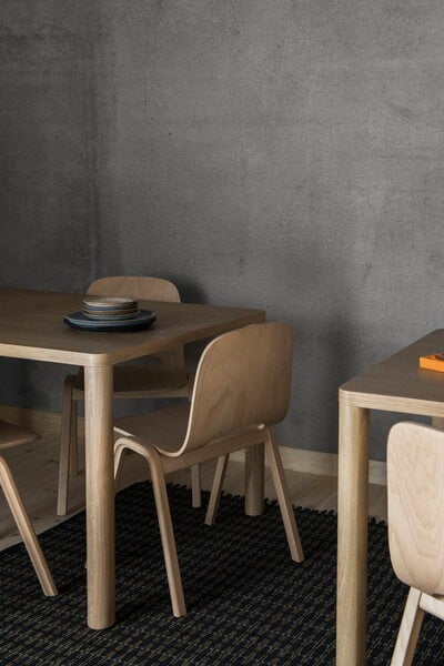 Hem Log table, 140 x 90 cm, oak | Finnish Design Shop