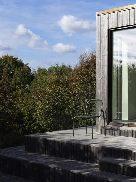 Normann Copenhagen Vig Stuhl, Dunkelgrün | Finnish Design Shop