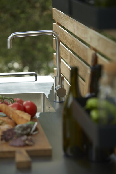 Cane-line Drop outdoor kitchen module with sink | Finnish Design Shop