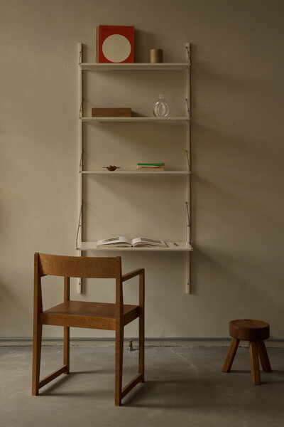 Frama Shelf Library H1852 wall shelf with desk, warm white | Finnish ...