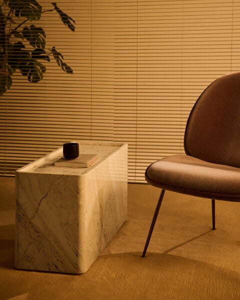 GUBI Pietra side table, 30 x 80 x 40 cm, neutral white travertine ...