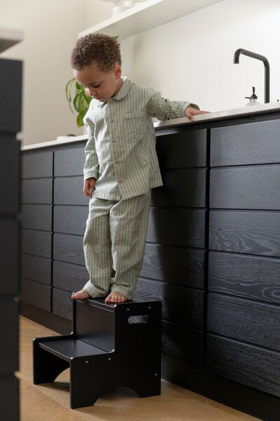Nofred Step Up step ladder, black | Finnish Design Shop