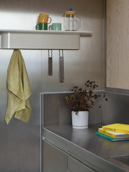 HAY Korpus shelf L, 7 hooks, cream | Finnish Design Shop