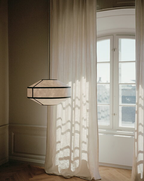 New Works Kite pendant, 55 cm, white - black | Finnish Design Shop