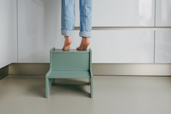Nofred Step Up step ladder, olive green | Finnish Design Shop