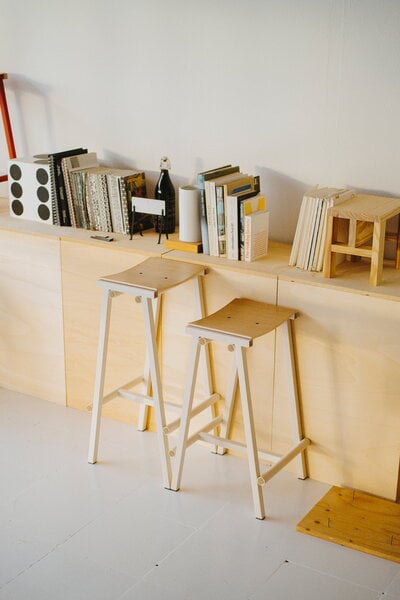 HAY Taburete 8 bar stool, high, 75 cm, eggshell - lacquered oak ...