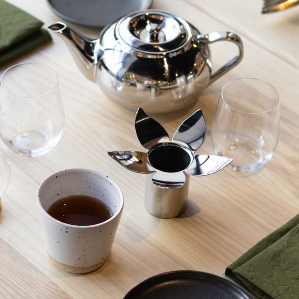 Klong Blad tea strainer, stainless steel | Finnish Design Shop