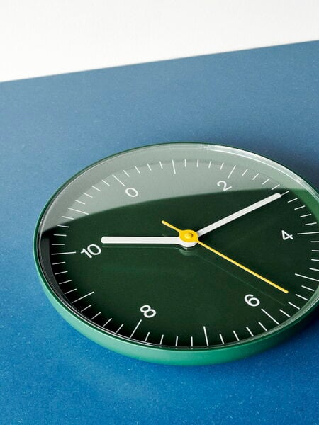 HAY Wall Clock seinäkello, vihreä | Finnish Design Shop