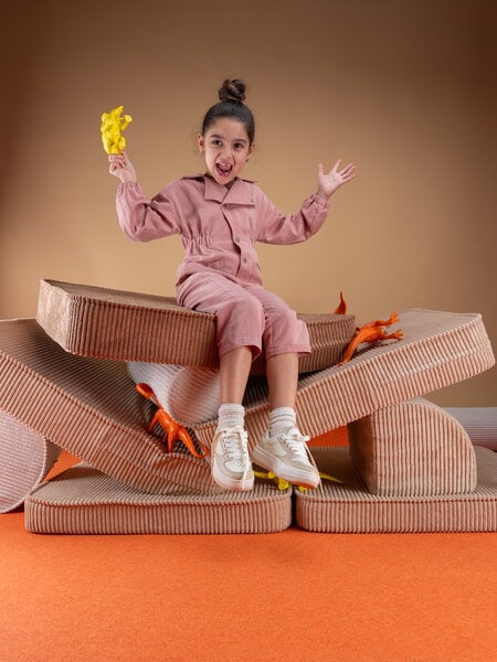 Wigiwama Flip chair nojatuoli, brown sugar | Finnish Design Shop