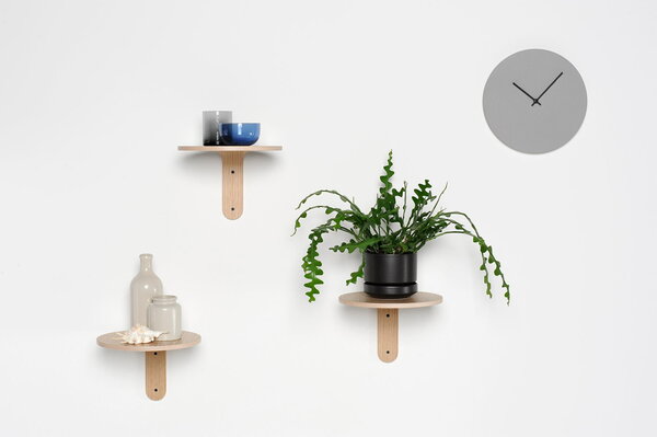 Muoto Collection Turn wall shelf, oak | Finnish Design Shop UK