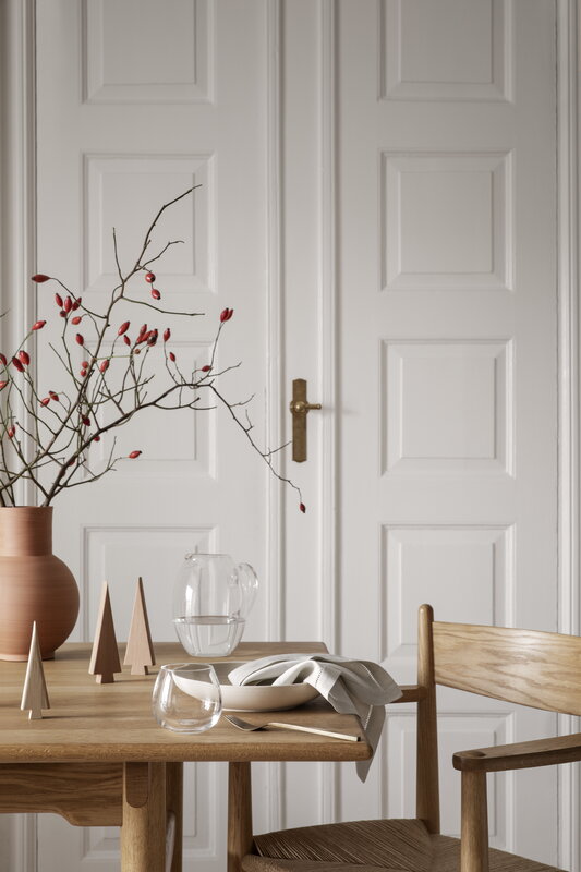 Carl Hansen & Søn CH327 dining table, oiled oak | Finnish Design Shop