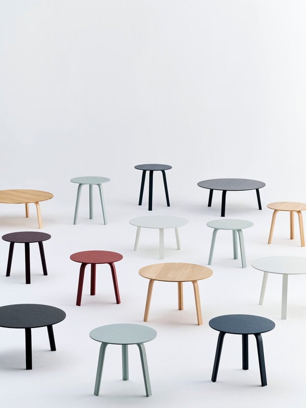 HAY Table basse Bella 80 cm, basse, chêne laqué | Finnish Design Shop