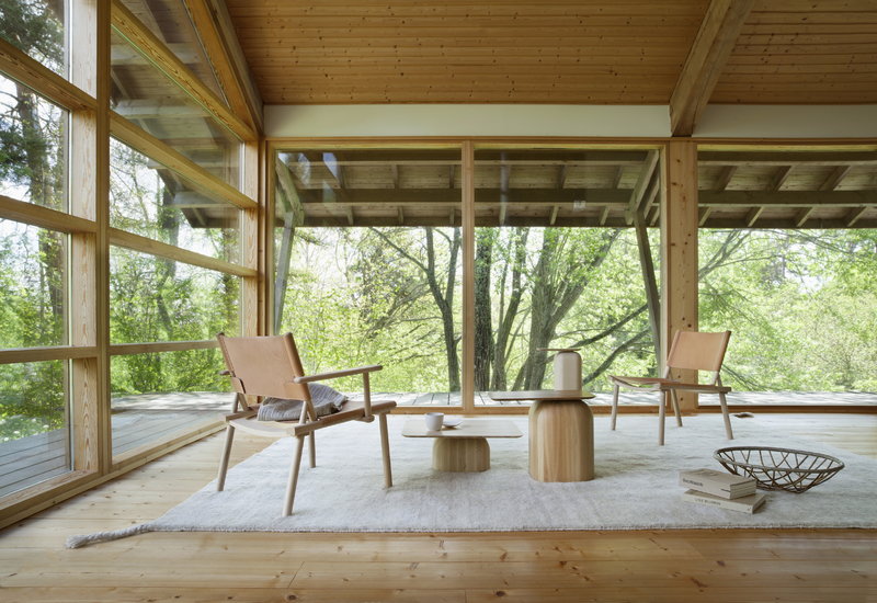 Nikari April table, high, birch | Finnish Design Shop