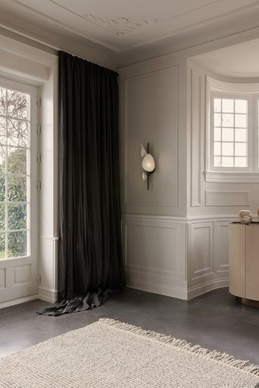 Nuura Florii 3 wall lamp, dark bronze - white | Finnish Design Shop